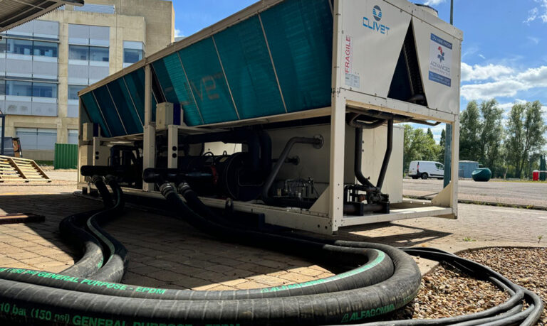 Choosing the Best Chiller Rental Services